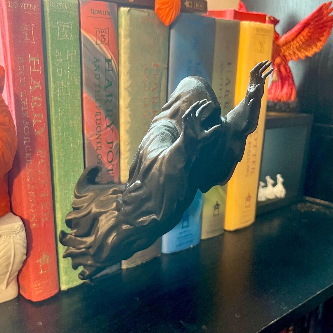 Wraith Floating Book Nook Bookshelf Decor - Magical Library Decor - 3D ...