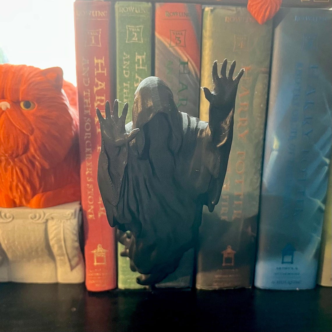 Wraith Floating Book Nook Bookshelf Decor - Magical Library Decor - 3D ...
