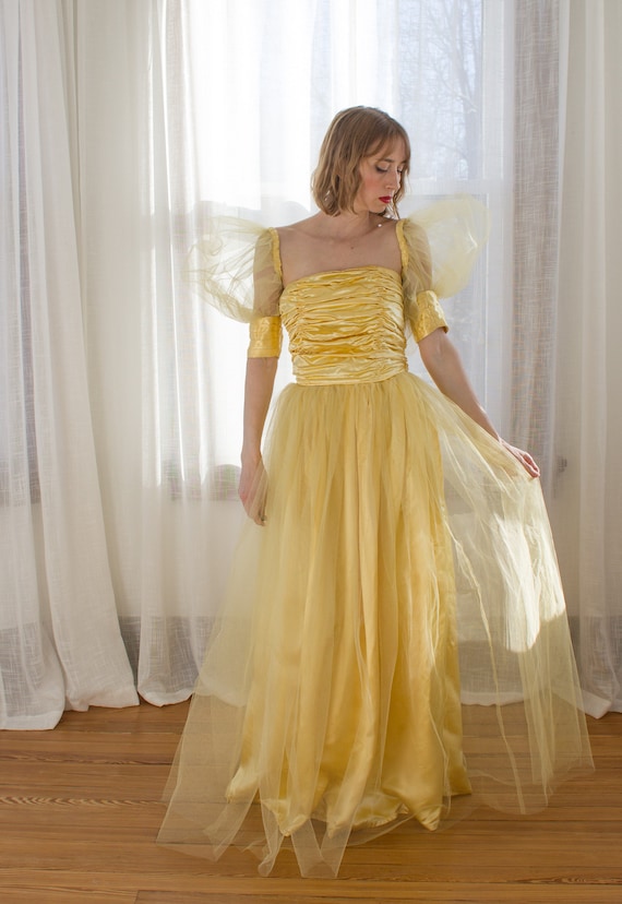 1940's Golden Yellow Tulle strapless gown with Puffed… - Gem
