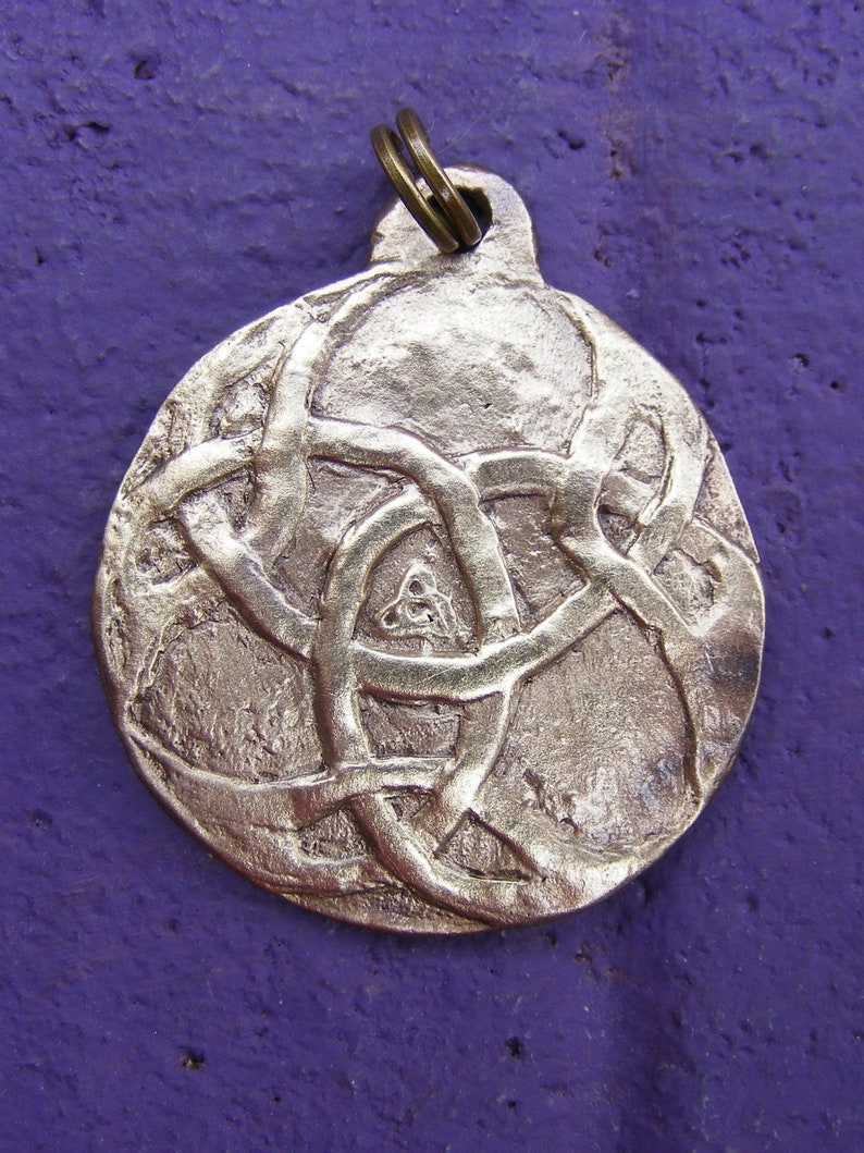 Celtic Irish Shield of Lugh Bronze Pendant | Etsy