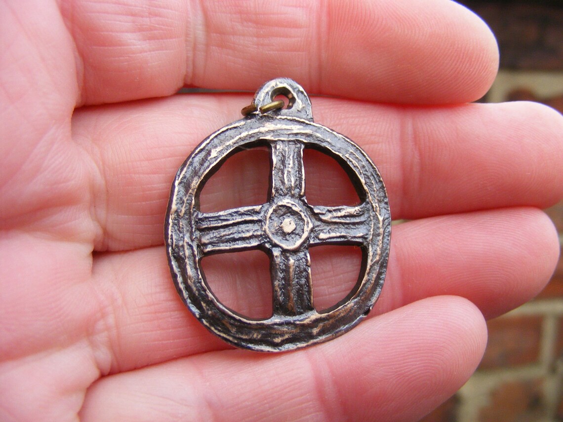 Celtic Sun Cross Wheel of the Year Bronze Pendant - Etsy
