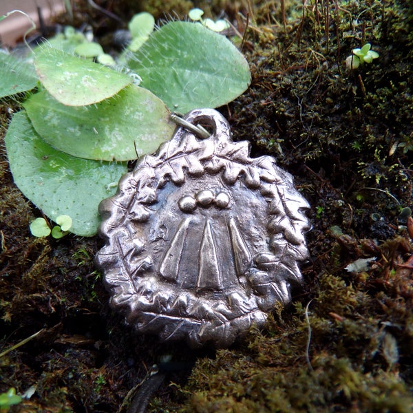 Awen Pendant - Etsy