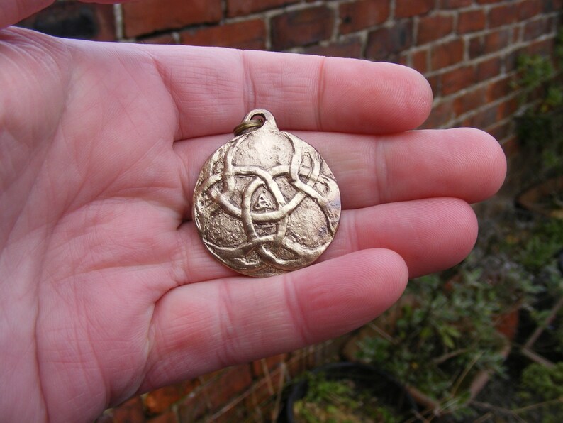 Celtic Irish Shield of Lugh Bronze Pendant | Etsy