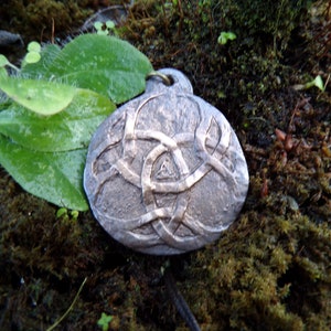 Celtic Irish Shield of Lugh Bronze Pendant - Etsy UK