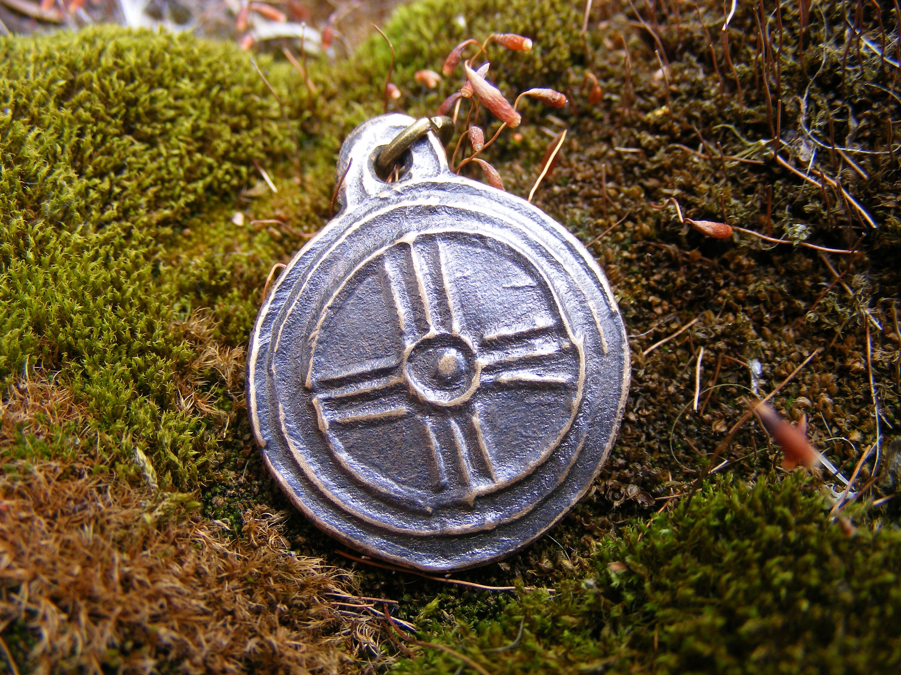 Celtic Sun Cross Wheel of Life Bronze Pendant - Etsy UK