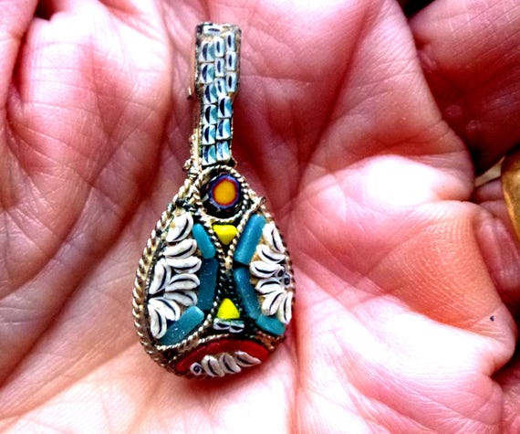 Vintage pretty lute mandolin shaped micro mosaic broo… - Gem