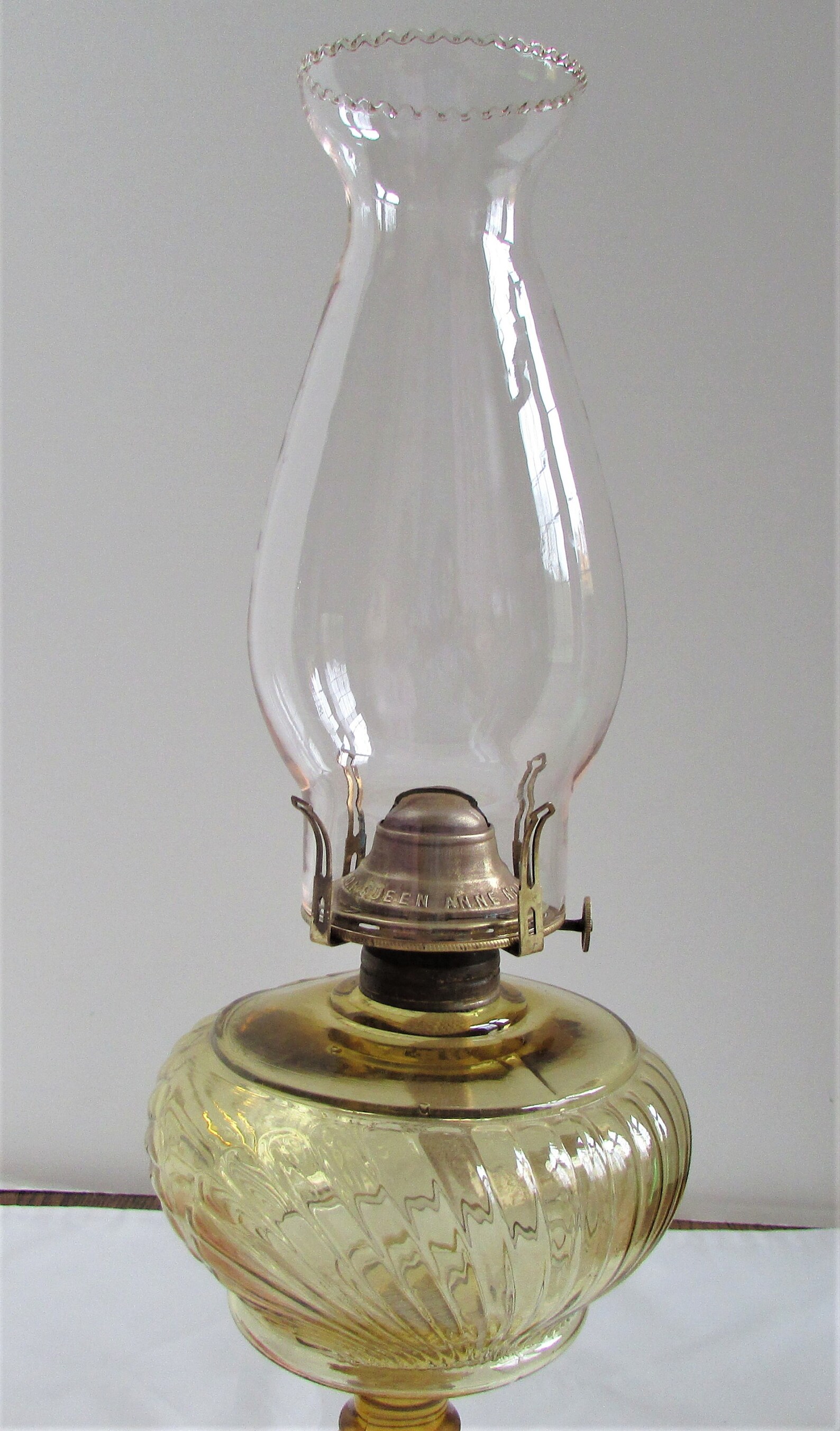 Vintage Amber Clam Rib Oil Lamp With Button Pattern Base | Etsy