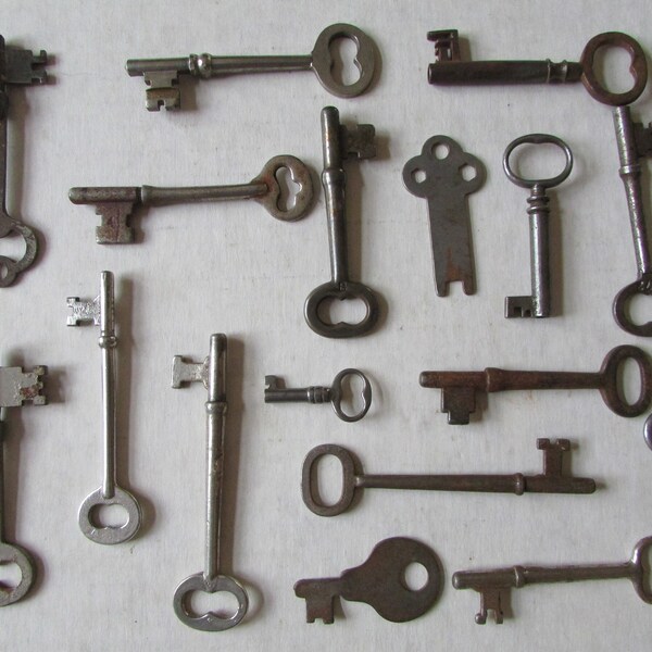 Old Flat Keys - Etsy