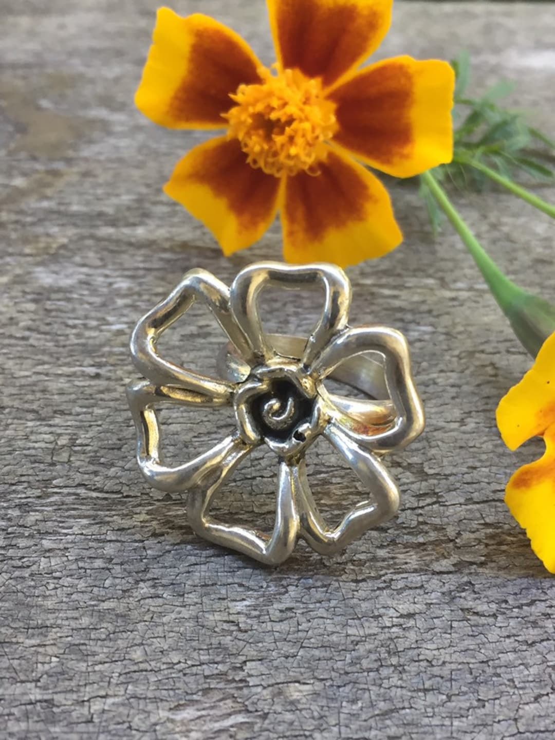 Sterling Silver Flower Power Ring - Etsy