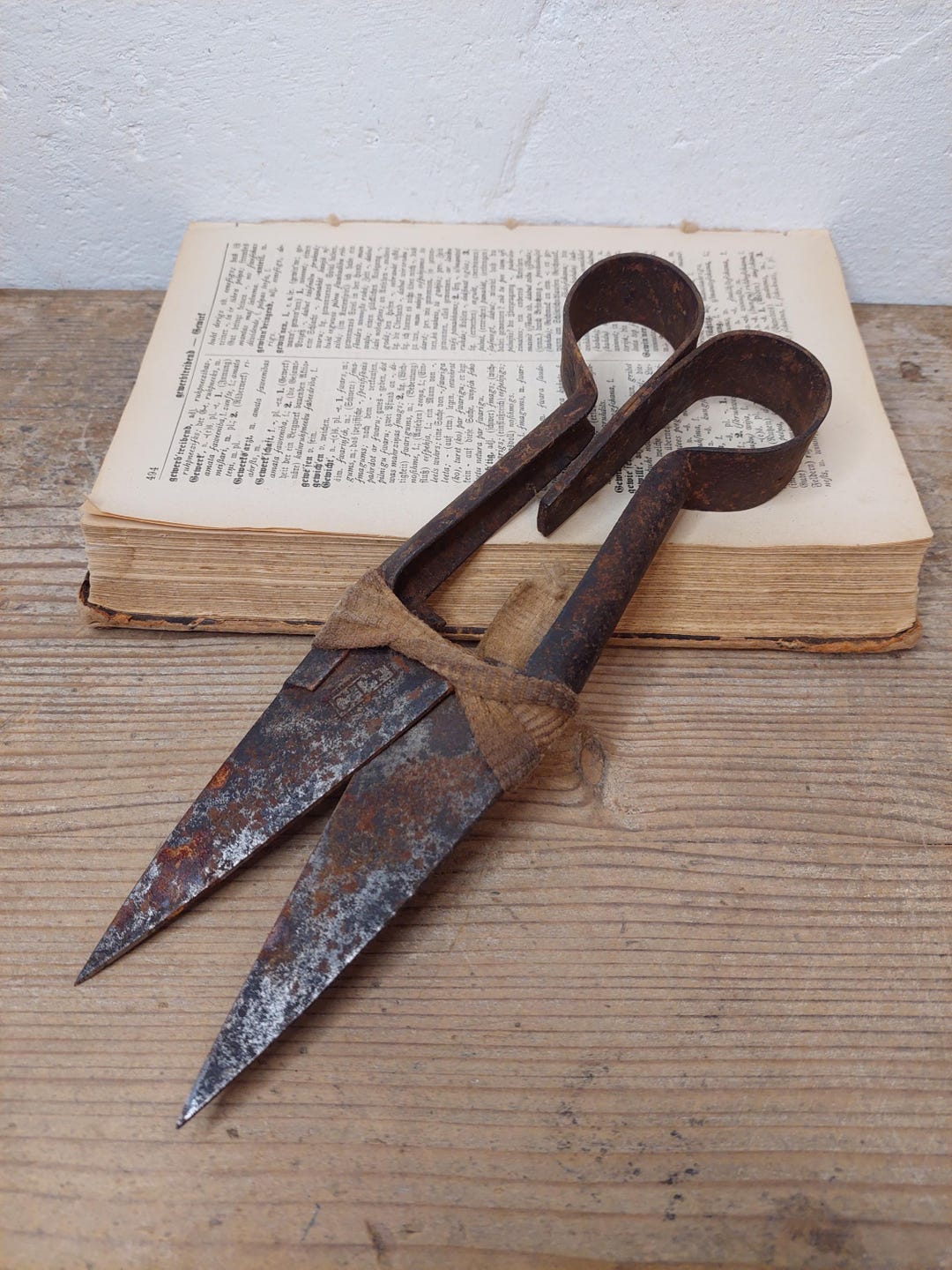 Old Wool Clippers Sheep Shears Old Sheep Scissors Shearing Primitive ...