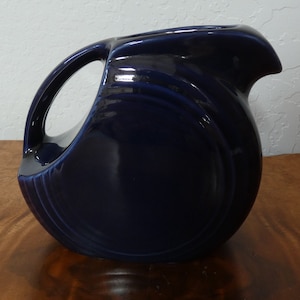 Vintage Fiestaware Cobalt Blue Pitcher Round Deco Shape 5 1/2 Tall ...