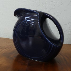 Vintage Fiestaware Cobalt Blue Pitcher Round Deco Shape 5 1/2 Tall ...