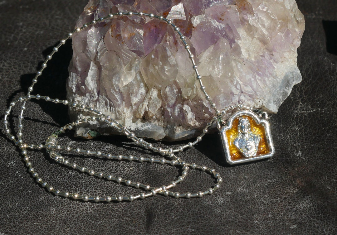 Sacred Heart of Jesus Medallion Neckless - Etsy