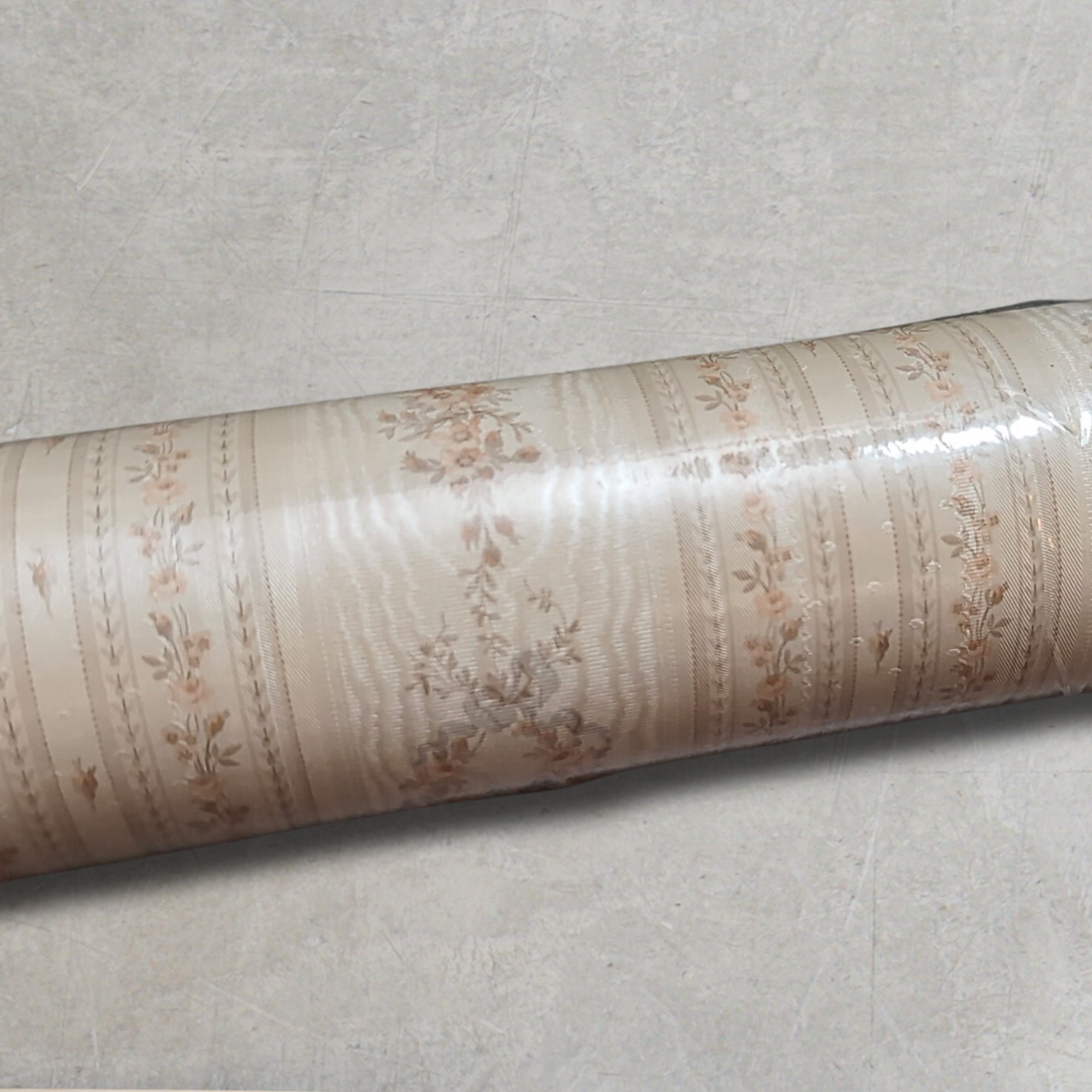 Coloroll Royal Silk Wallpaper Garland Trail - Etsy