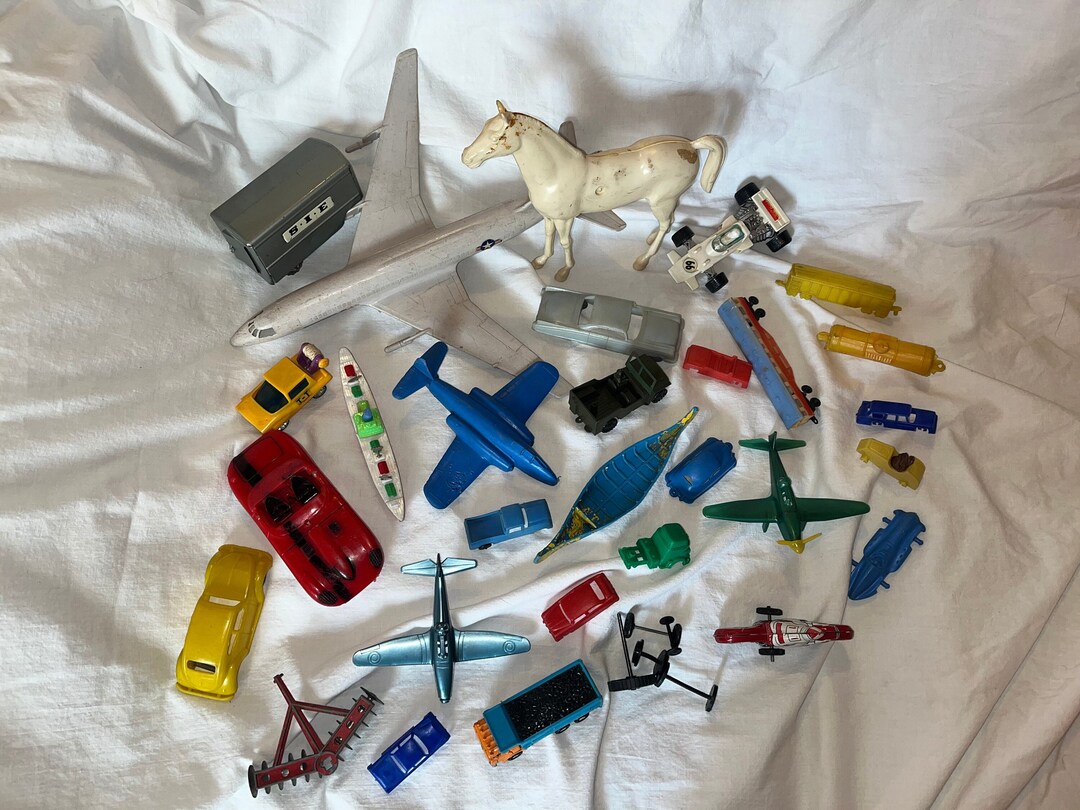 Vintage Mixed Lot - 1960s Transportation Vehicle Toys - Cars, Boats ...