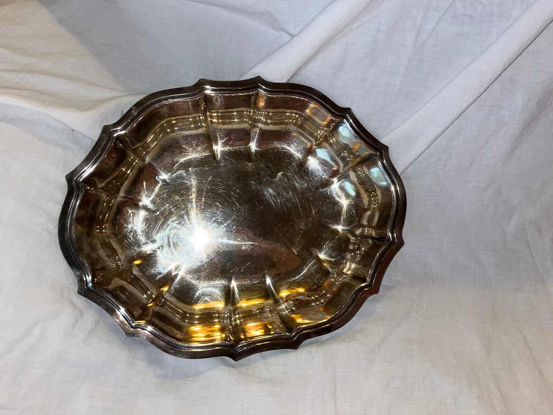 Vintage Large Silverplate Dish by Chippendale Silver #697, Scalloped ...