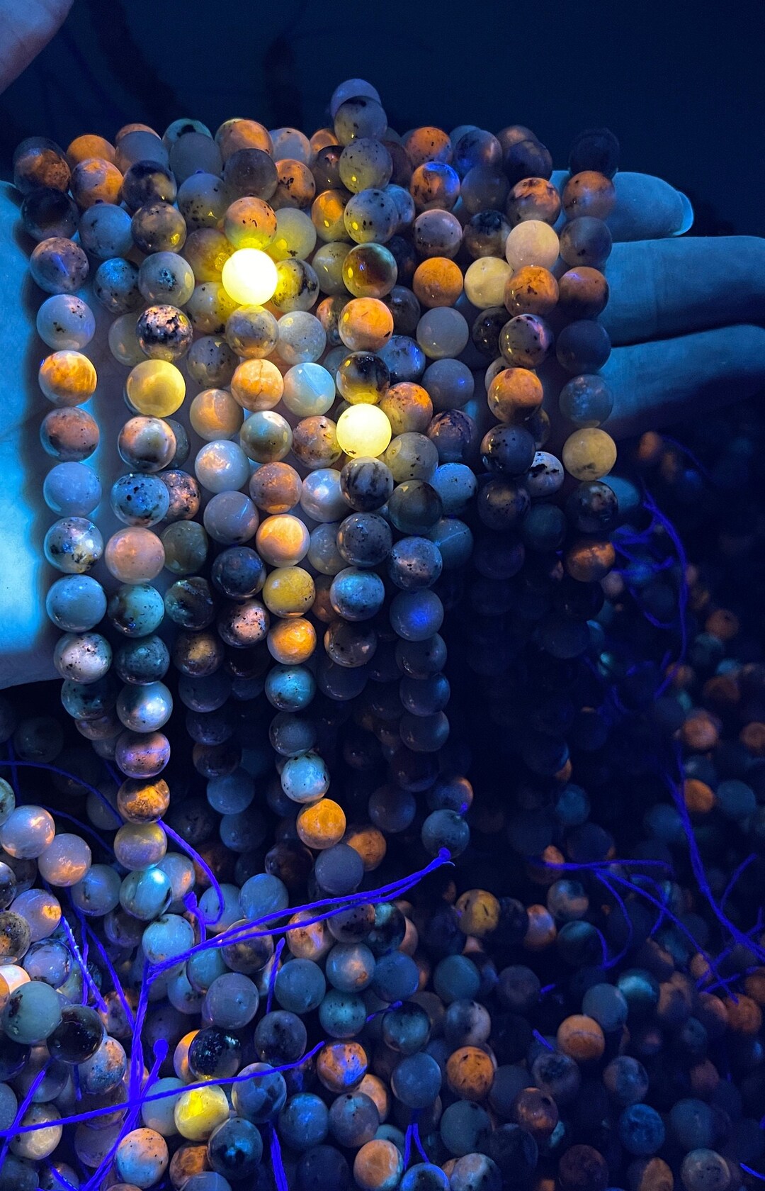 6MM Natural Rare Hackmanite UV Reactive Fluorescent Gemstone Grade AAA ...