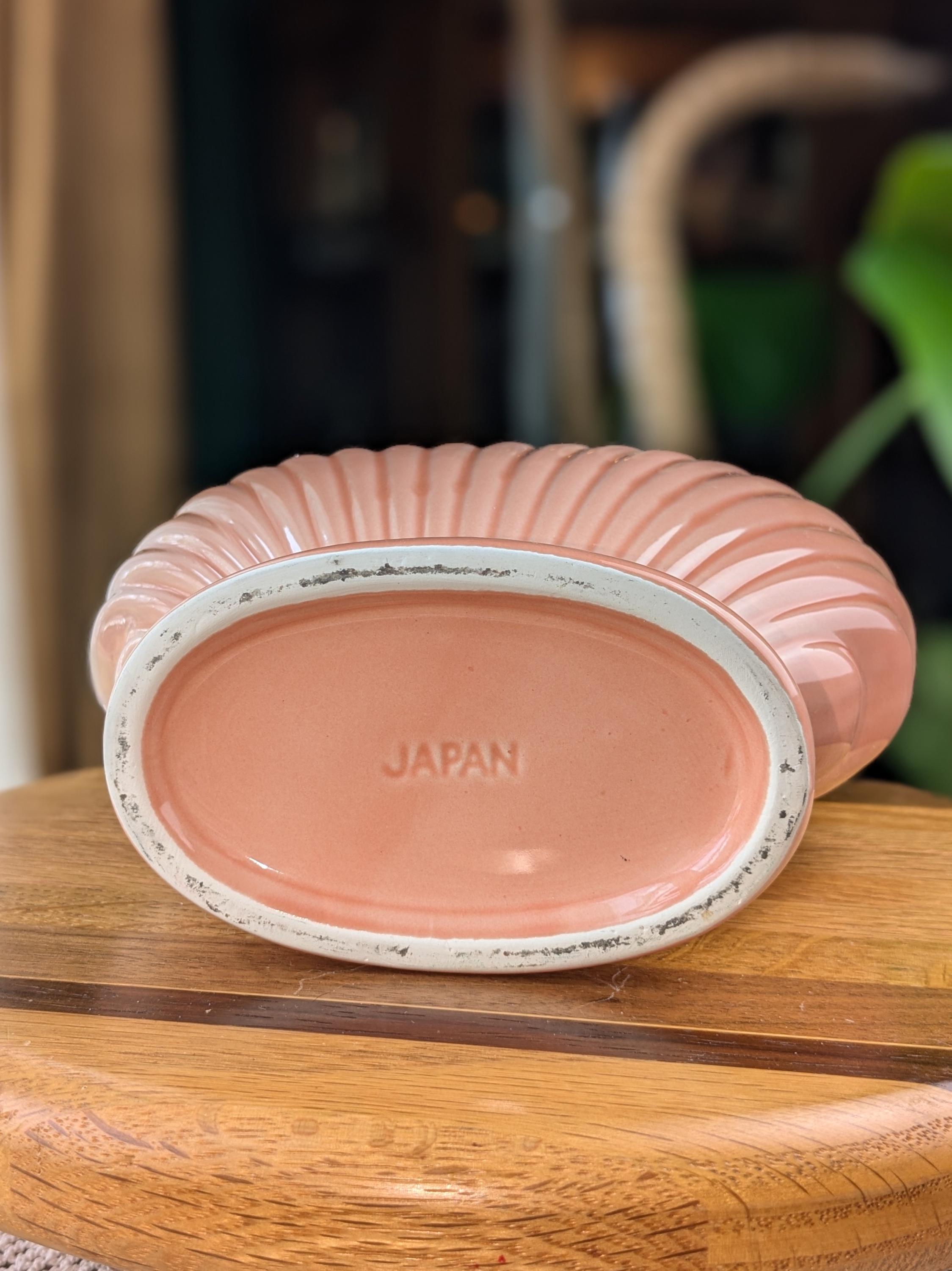 Vintage Ceramic Coral Pink Shell Vase Made in Japan - Etsy