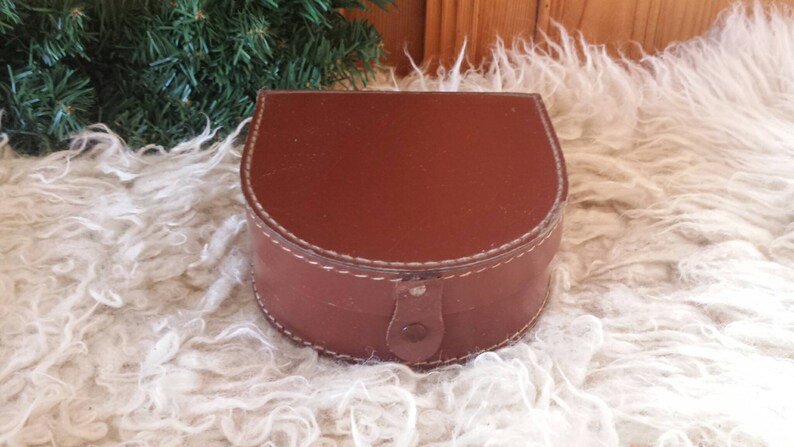 Collar Box Antique French Leather in Horseshoe Shape With - Etsy