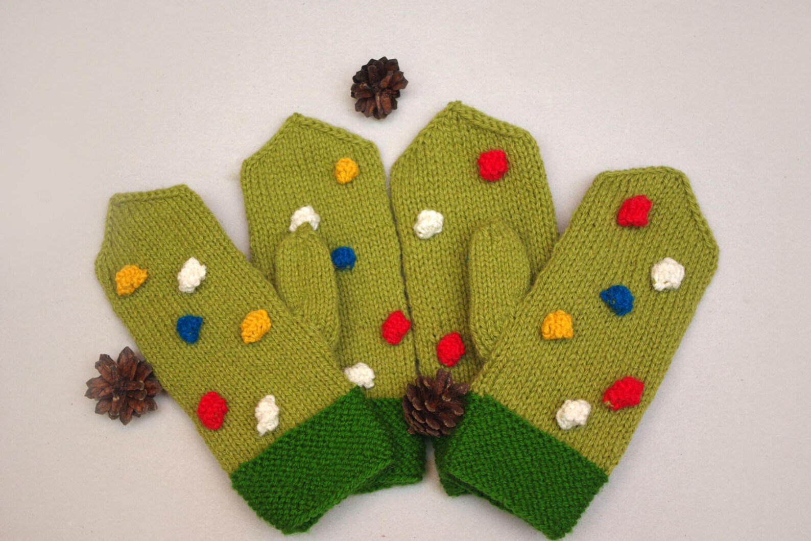 Wool Knit Mittens: Green With Colorful Dots, Teens/small Adult - Etsy
