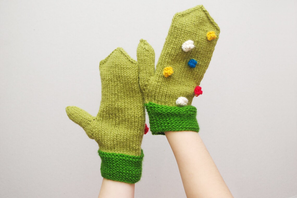 Wool Knit Mittens: Green With Colorful Dots, Teens/small Adult - Etsy