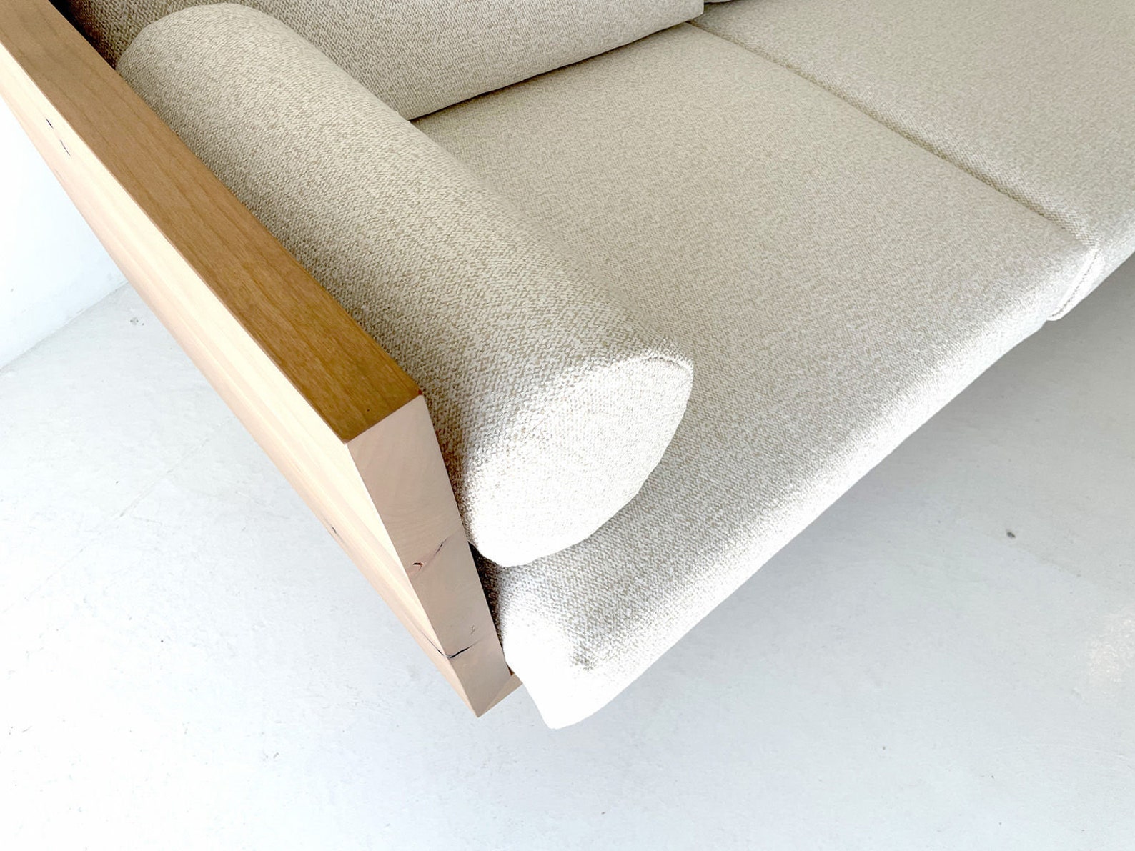 Suelo Modern Wood Sofa With Plinth Base - Etsy UK