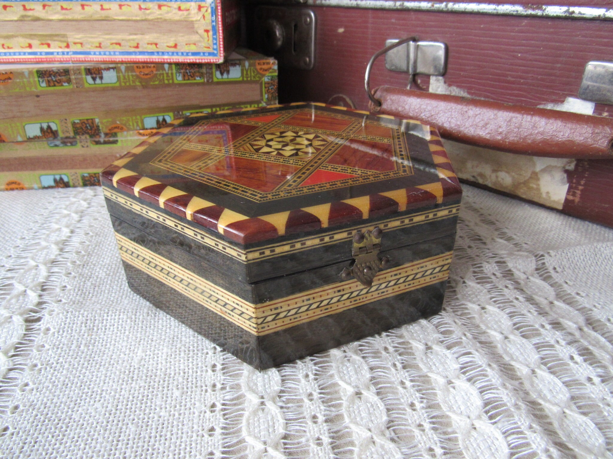 Vintage Inlay Wooden jewelry Box box with Mirror hexagon | Etsy