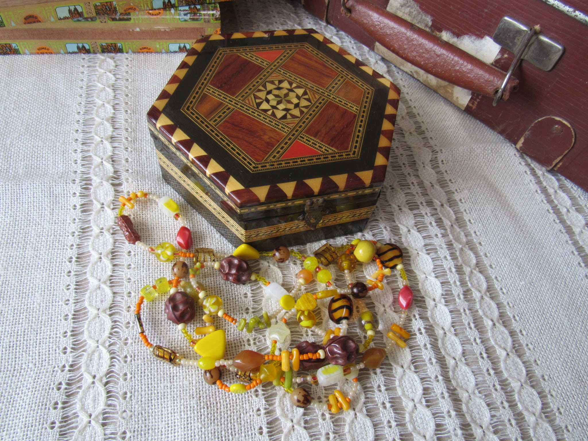Vintage Inlay Wooden jewelry Box box with Mirror hexagon | Etsy