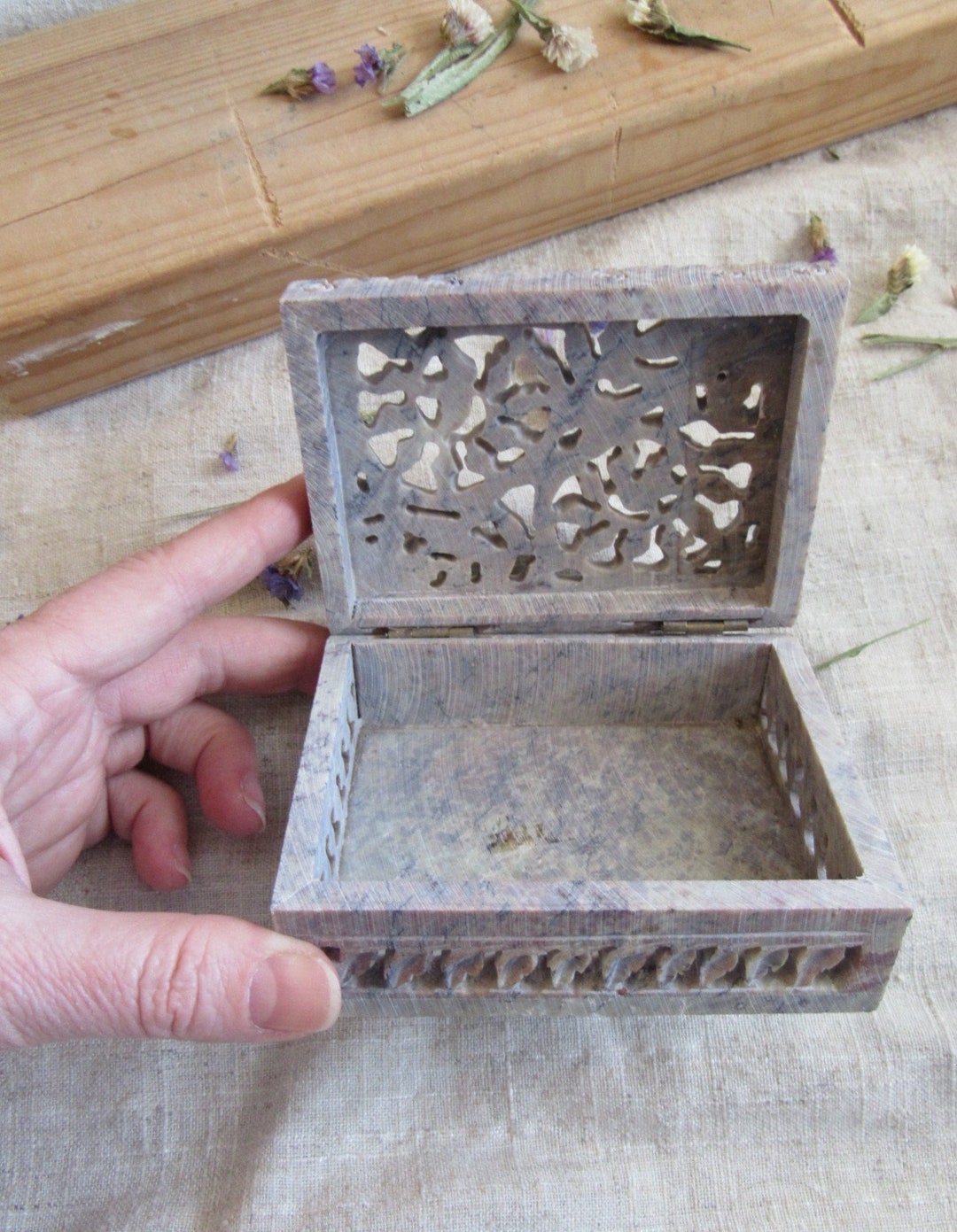 Hand Carved Stone Jewelry Box: Floral Trinket Box, India - Etsy