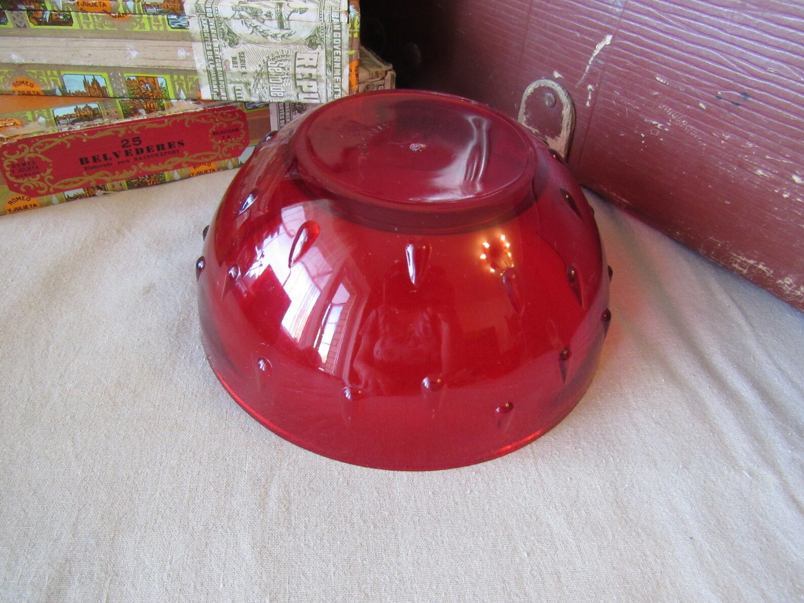 Set of 2 Bright red Plastic bowls vintage strawberry shaped | Etsy