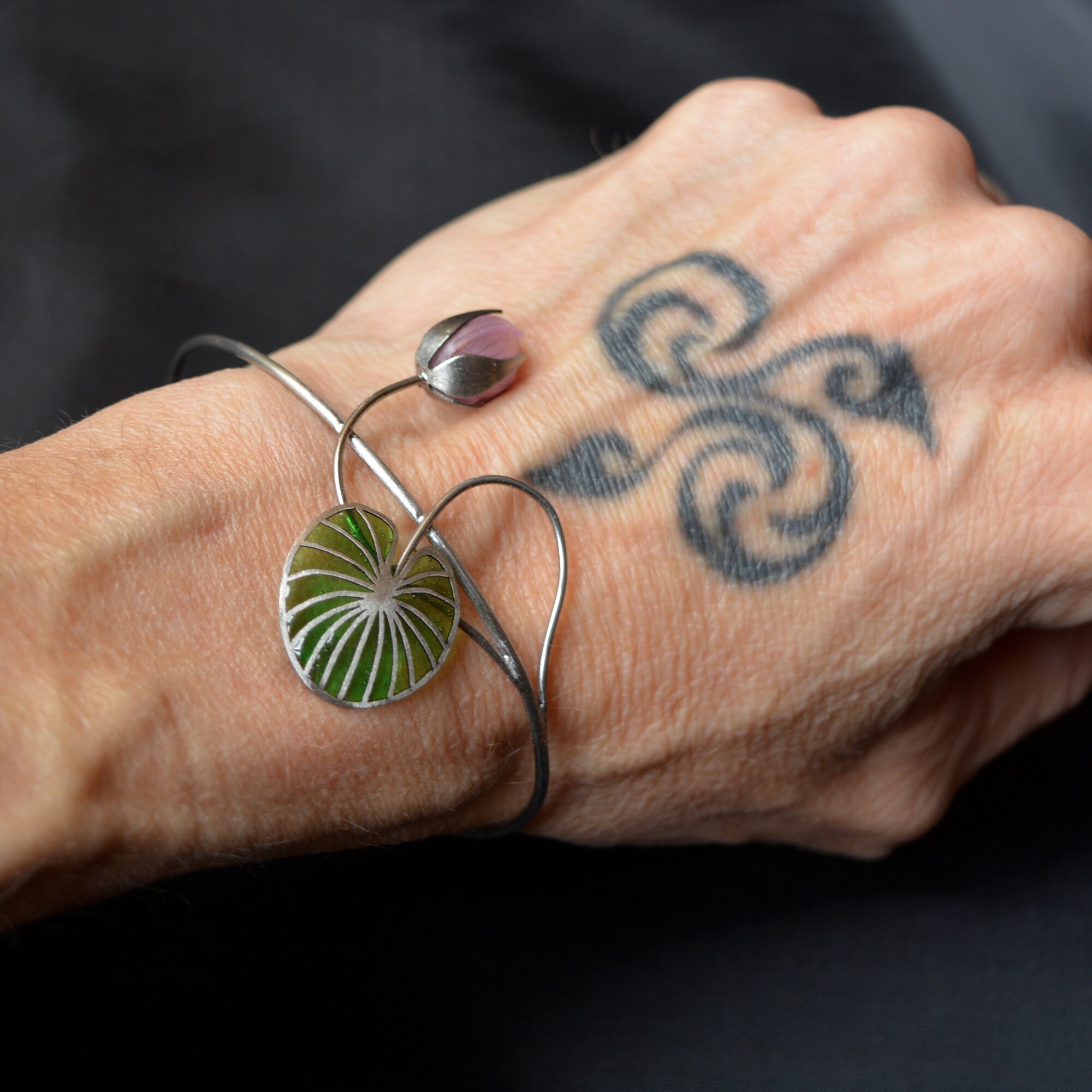 Eco Friendly Waterlily Bracelet - Etsy