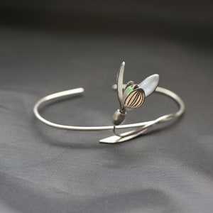 Eco Friendly Snowdrop Bracelet - Etsy