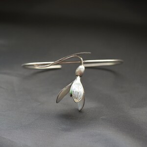 Eco Friendly Snowdrop Bracelet - Etsy