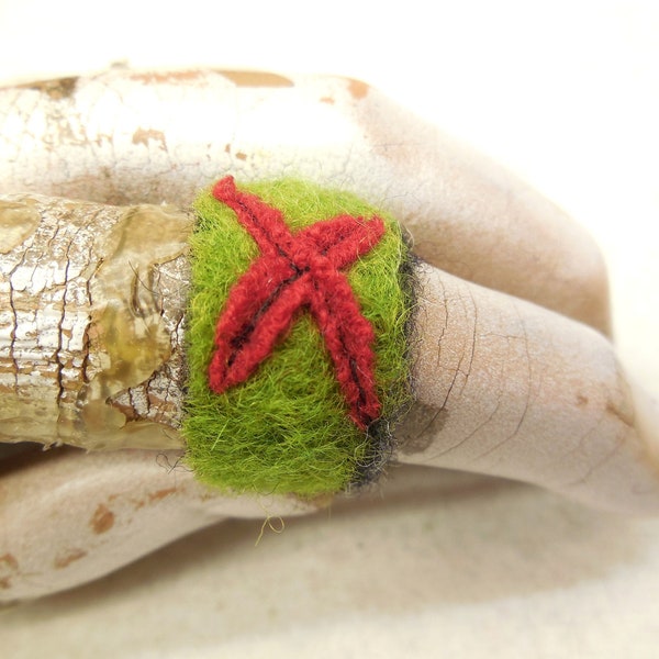 Felt Ring - Etsy UK