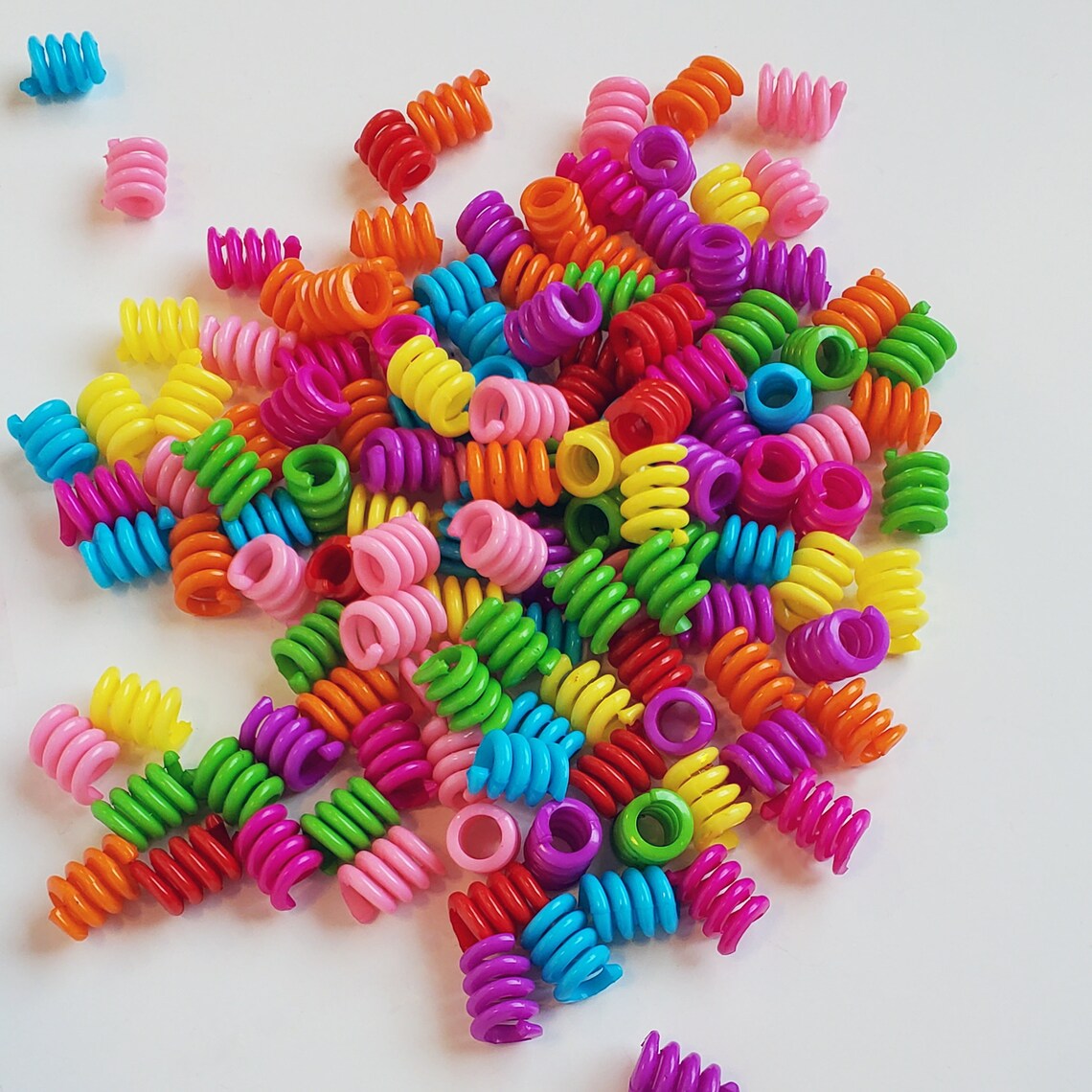 COIL Beads, Colorful Beads for Craft Projects, Embellishments, Quilts ...