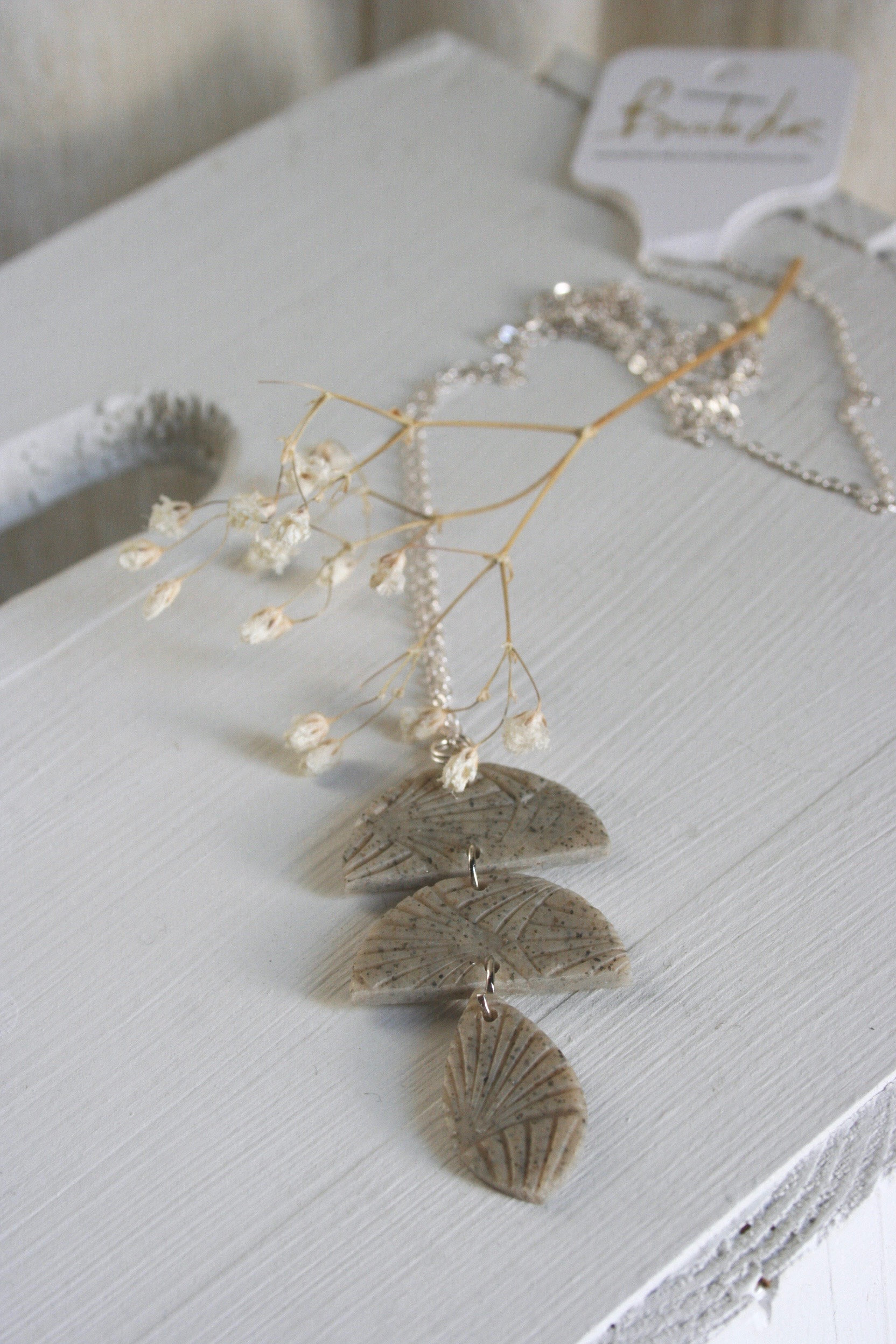 NECKLAGE for woman in polymer clay three pendant 2 half | Etsy