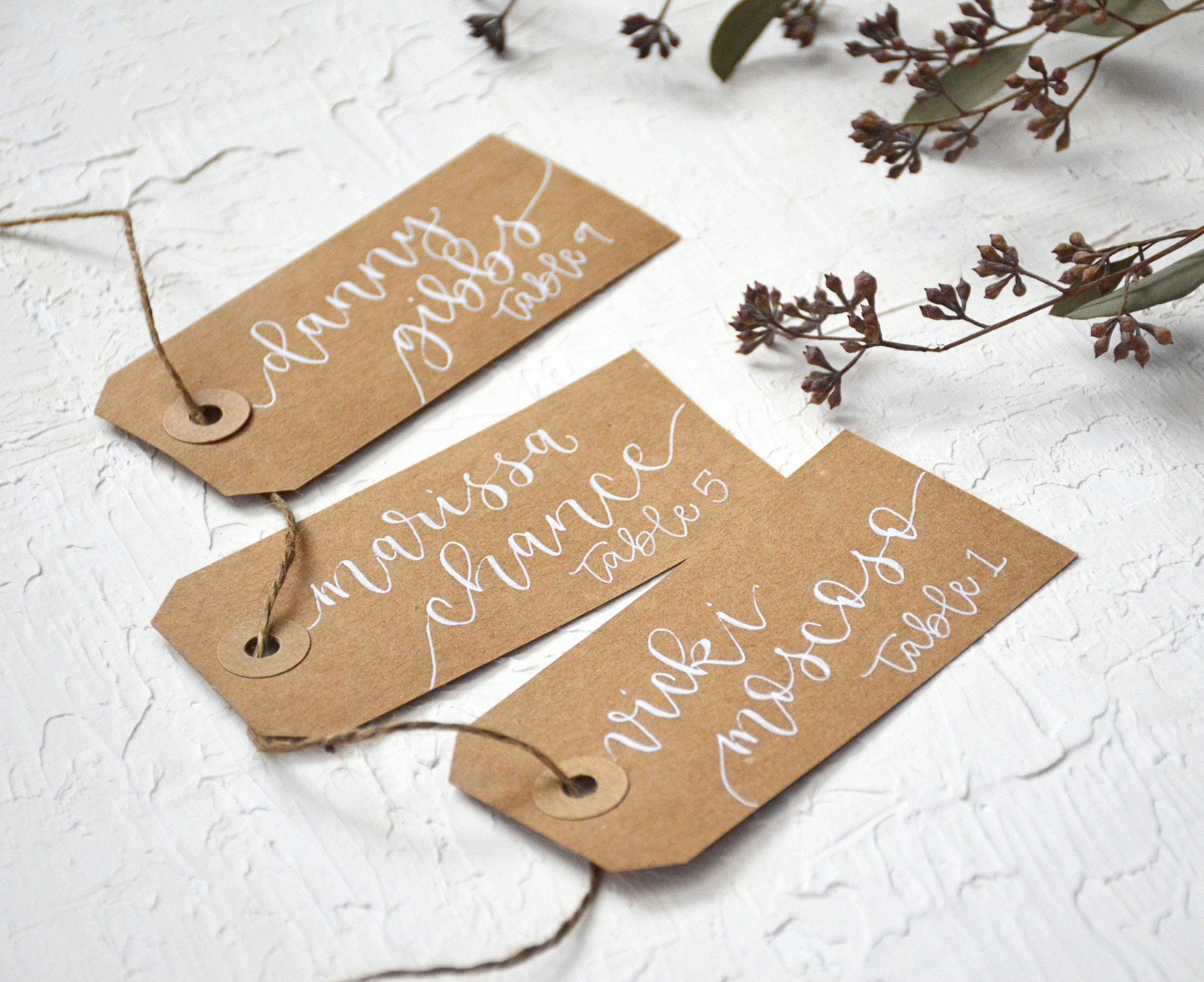 Étiquettes de nom de mariage avec numéros de table cartes de | Etsy