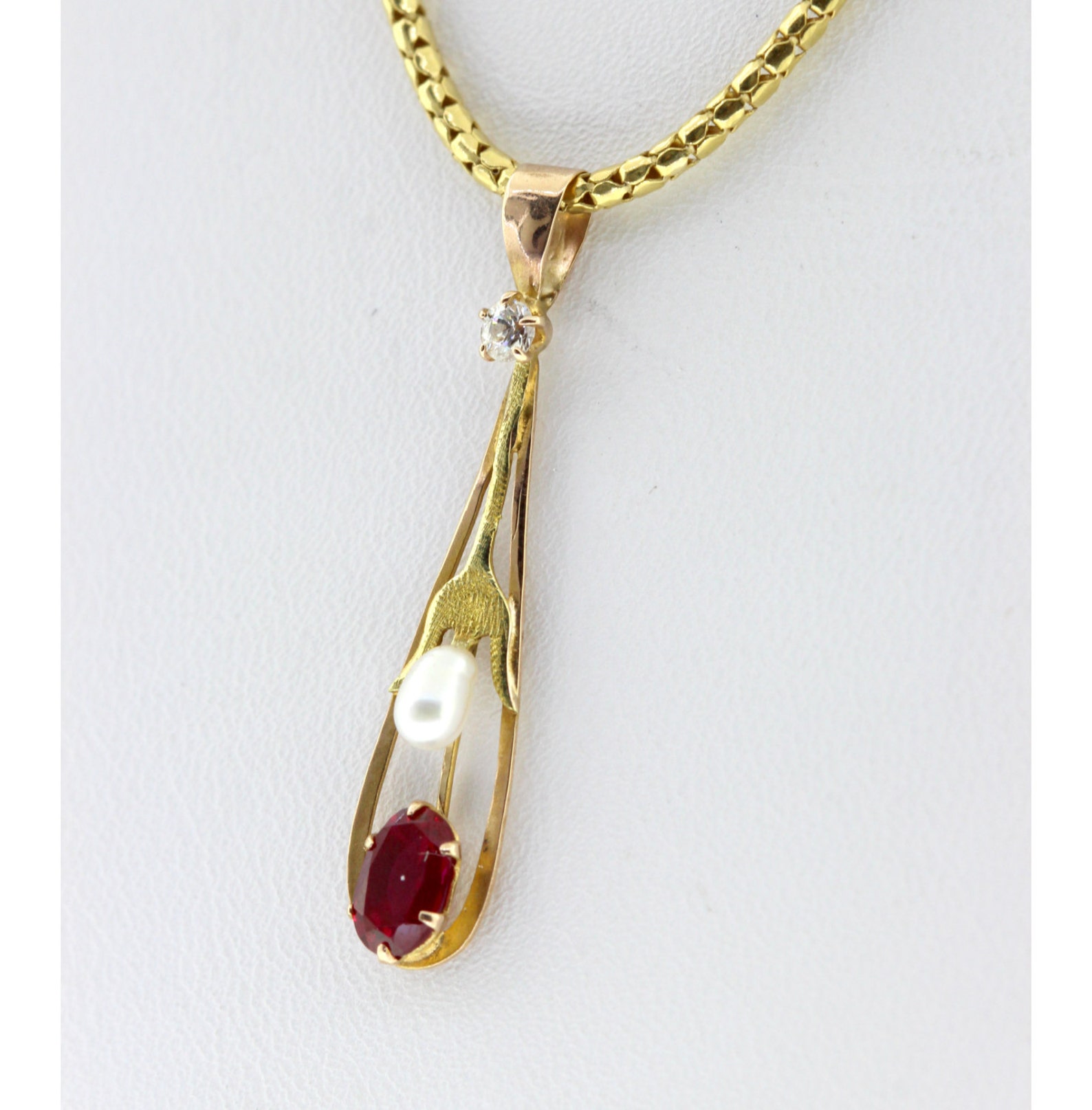 Vintage Ruby Pendant Yellow Gold Pearl & Ruby Necklace - Etsy