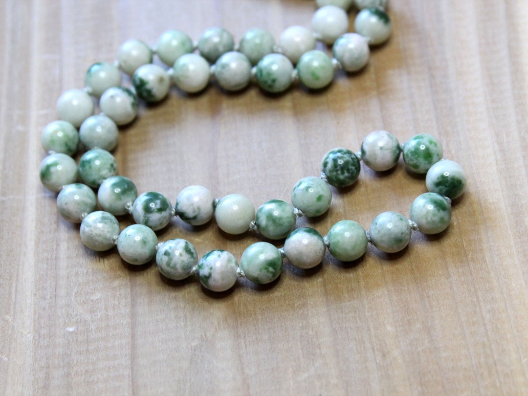 Vintage Jade Bead Knotted Necklace, Green Bead Strand - Etsy