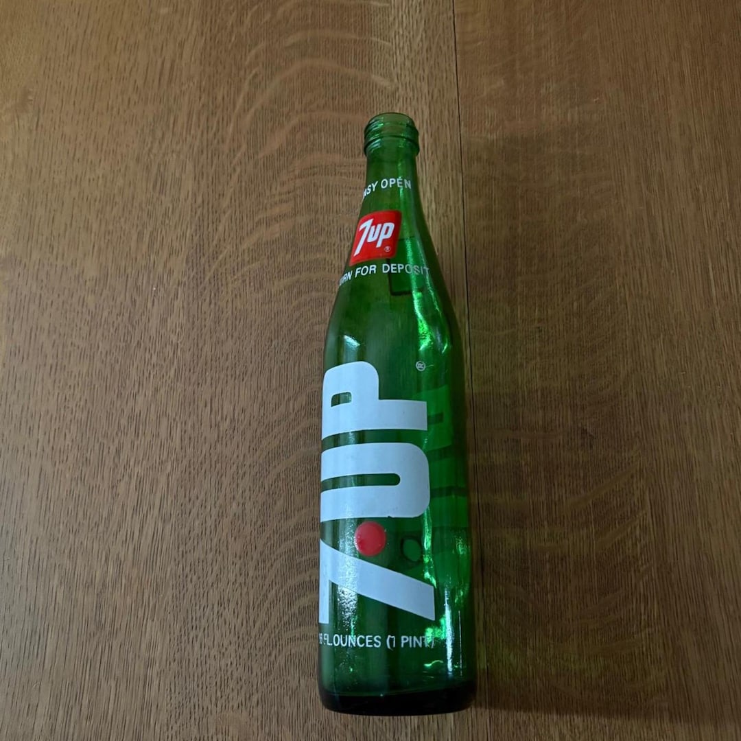 Early 1980's 7up Bottle 16oz. - Etsy