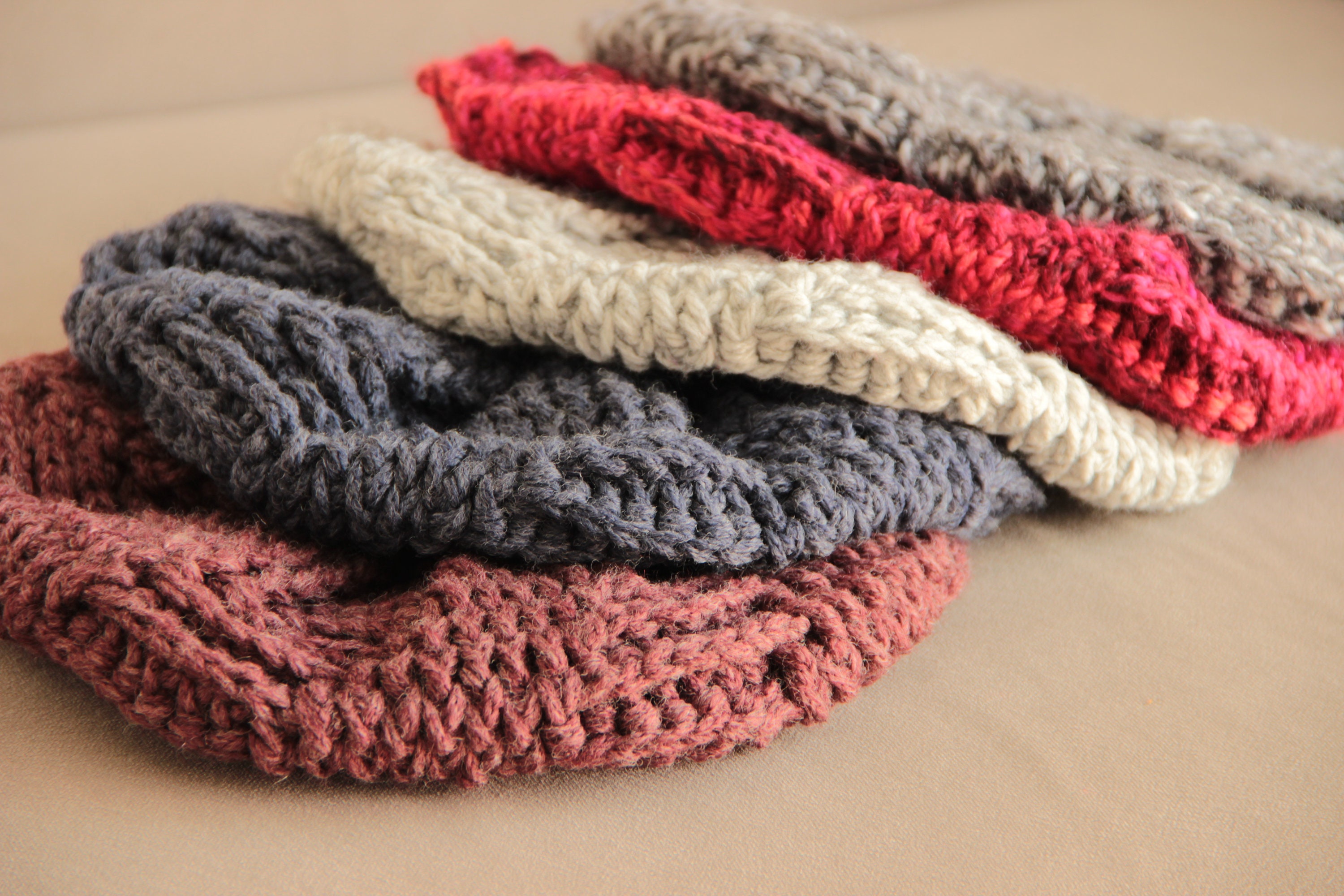 Crochet Painter Beret, Spiral Design Caps, Skull Caps, Crochet Painter ...