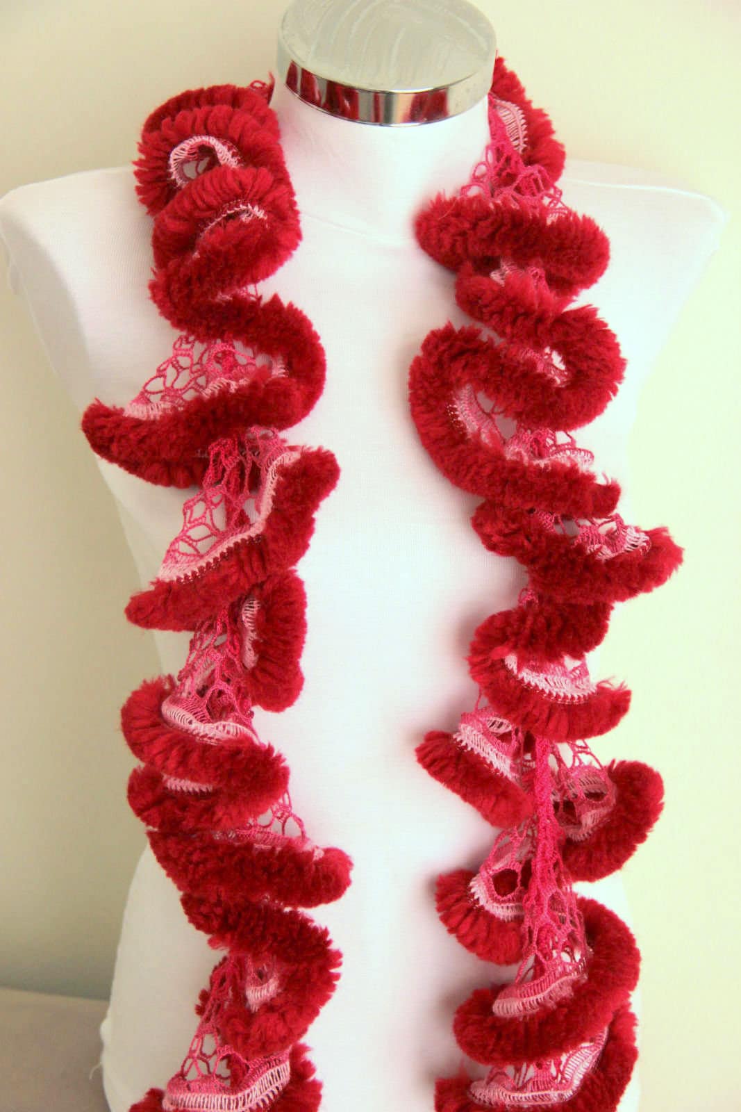 Ruffle Scarf, Frilly Scarf,fur Yarn, Lariat Scarves, Ruffled Scarves ...