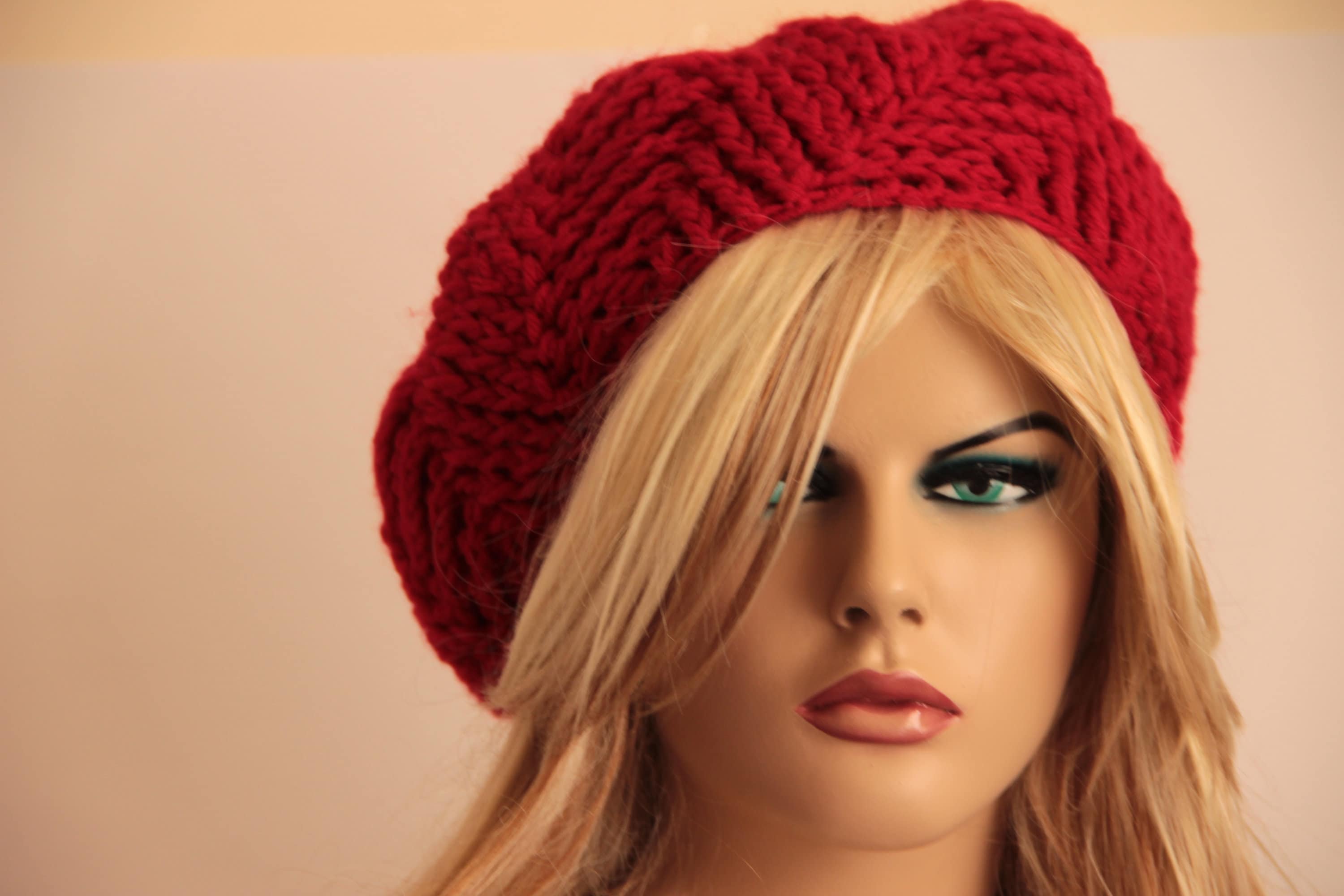 Crochet Painter Beret, Spiral Design Caps, Skull Caps, Crochet Painter ...