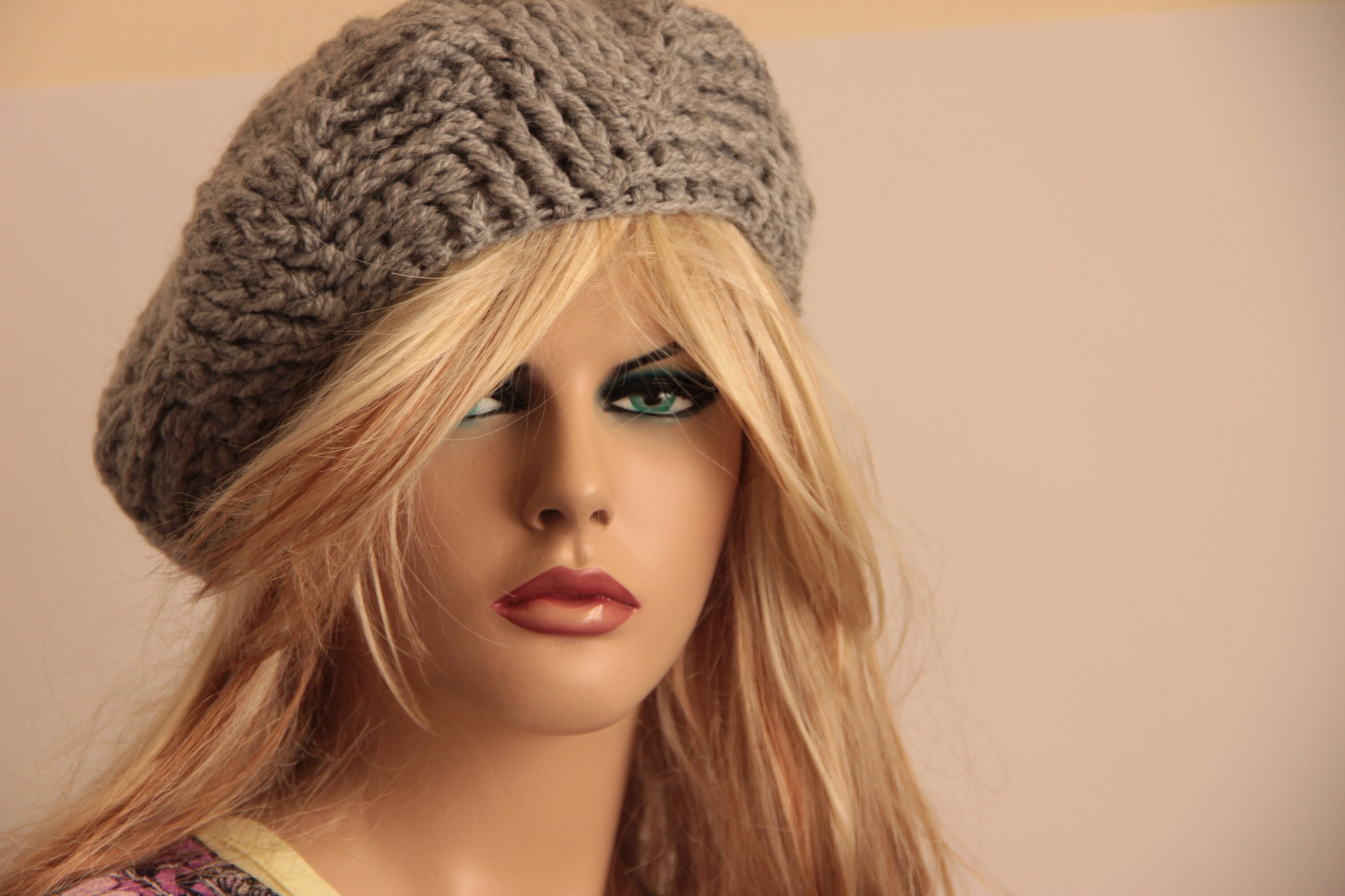 Relief Crochet Work, Painter Beret, Spiral Design Caps, Skull Caps ...