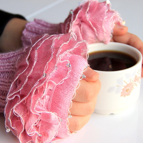 Fingerless Gloves: Hand Knit Elegant Ruffled White Colored | Etsy