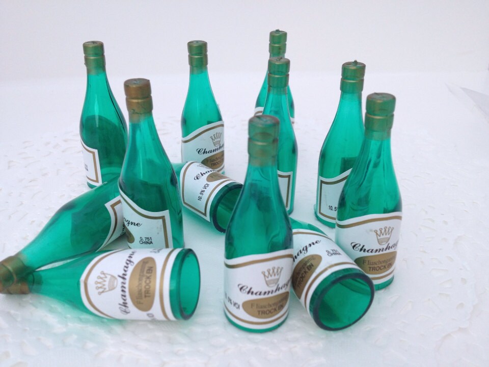2.5 Miniature Plastic Champagne Bottles Party - Etsy
