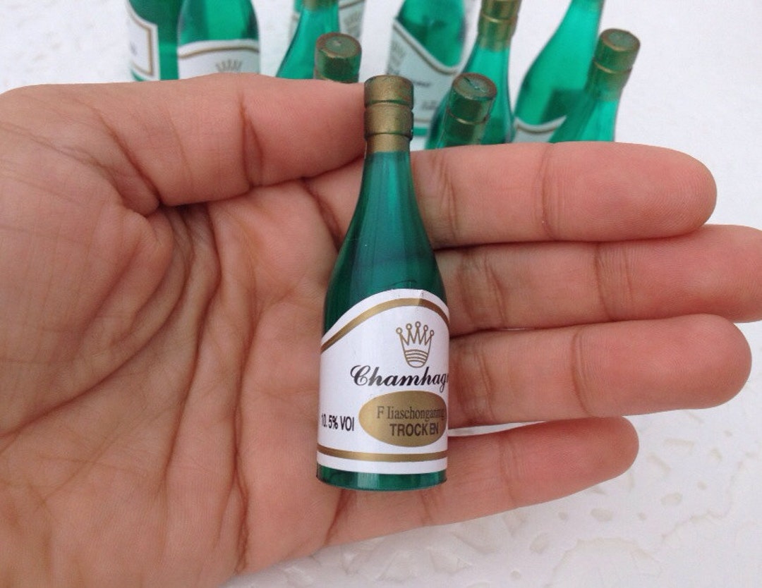 2.5 Miniature Plastic Champagne Bottles Party Decorations for New Year ...