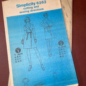 Vintage 1970s Uncut Sewing Patterns Including Mccall's 3741, Simplicity ...