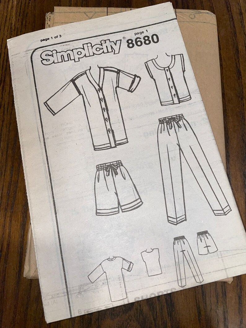 Vintage 1980s Coordinates Uncut Sewing Patterns Simplicty 8677 and ...