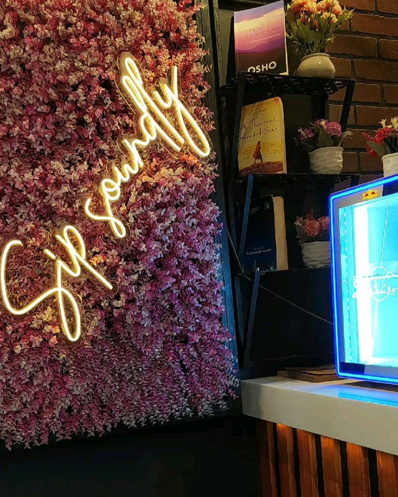 Customized Neon Sign, LED Neon Sign, Aesthetic Room Sign, Neon Wall ...